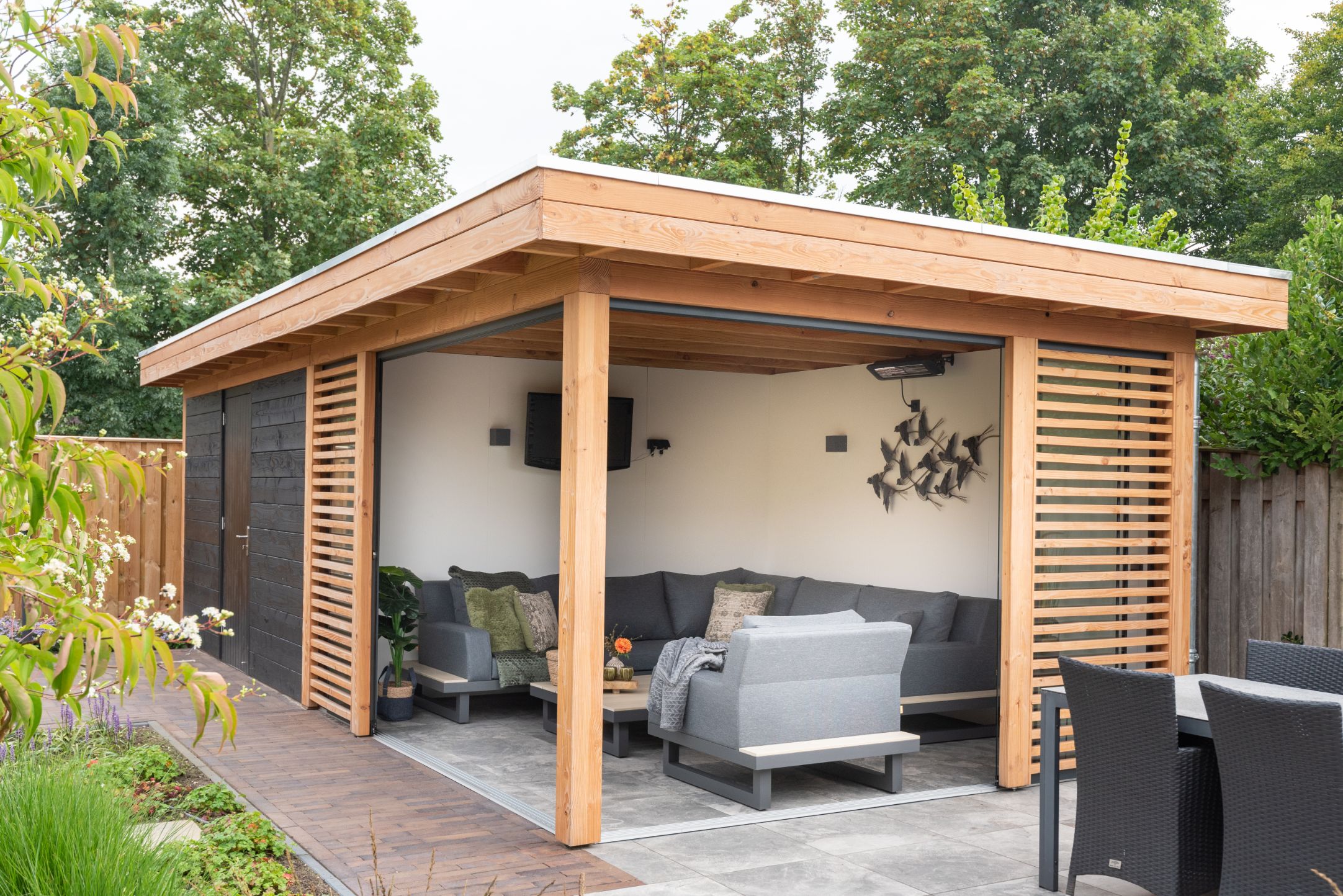 Geschikte houtsoorten voor tuinhuizen - Sfeervol Buitenleven